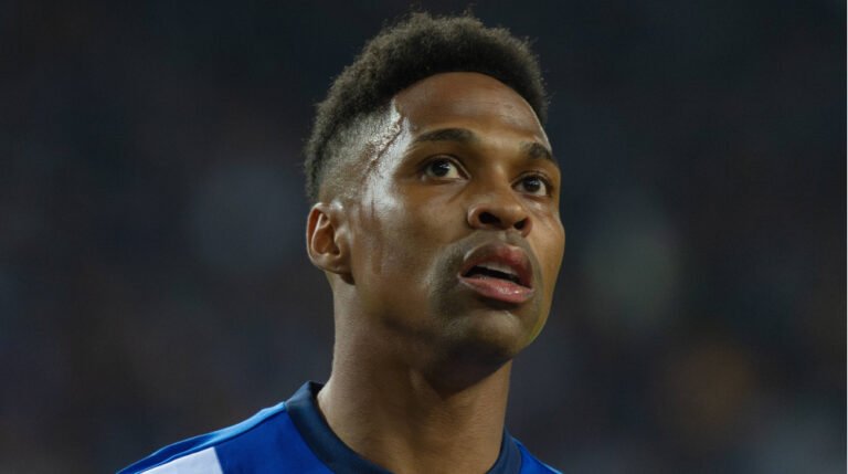 Wendell Nascimento Borges Height, Weight, Age, Body Measurements, Wife ...